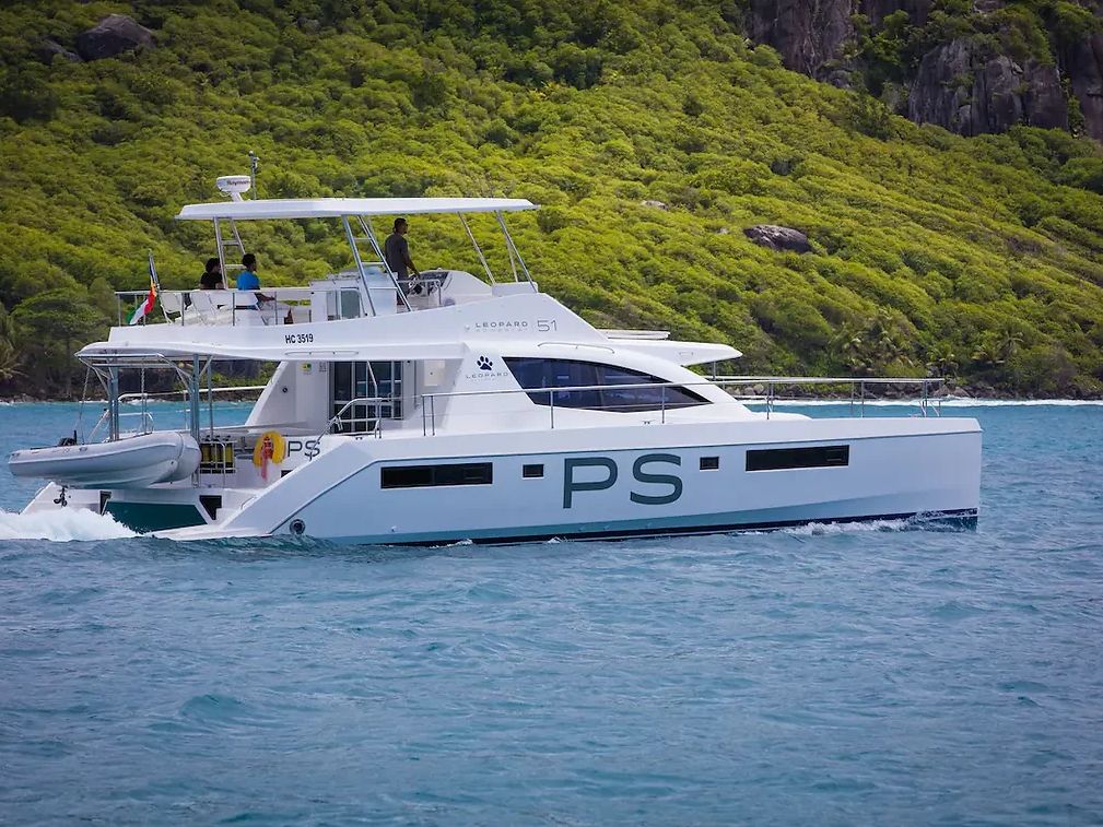 Hire Catamaran PS in Eden Island